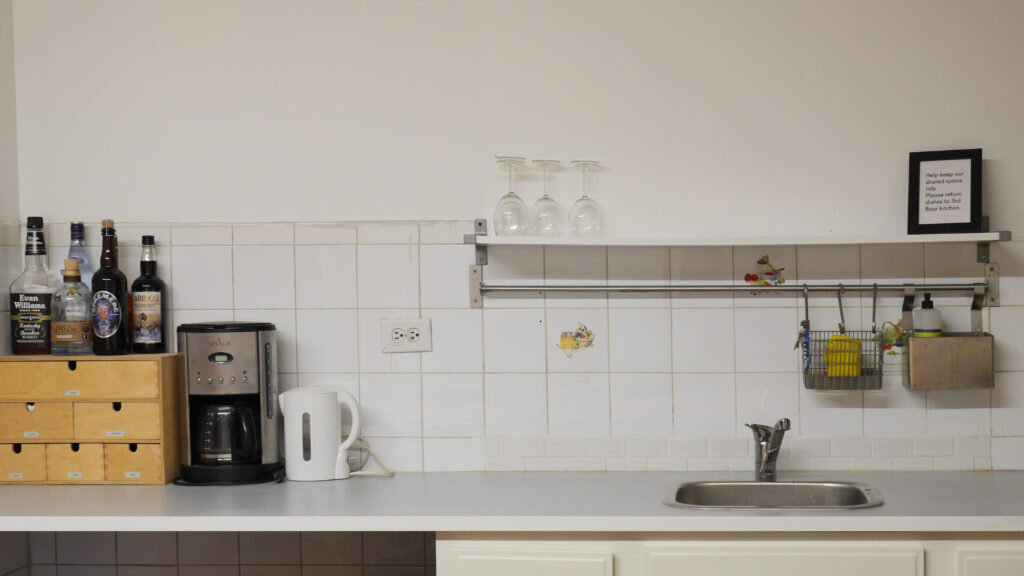 2 Common Space Kitchenette – UnionDocs